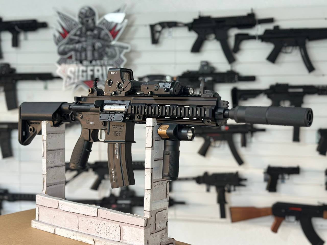 GBS HK416D-S1 Tactical High End Metal Hand guard Metal Gearbox Gel Bla ...